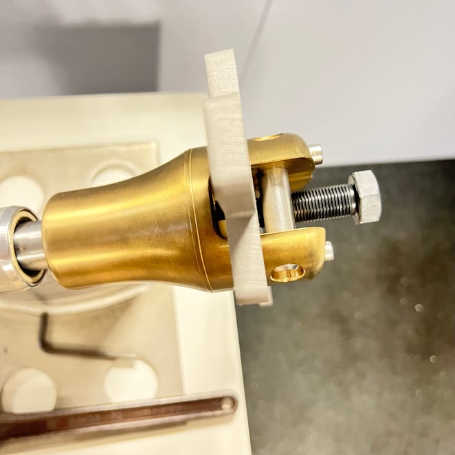 How to Mount and Disassemble a Flexofold Propeller